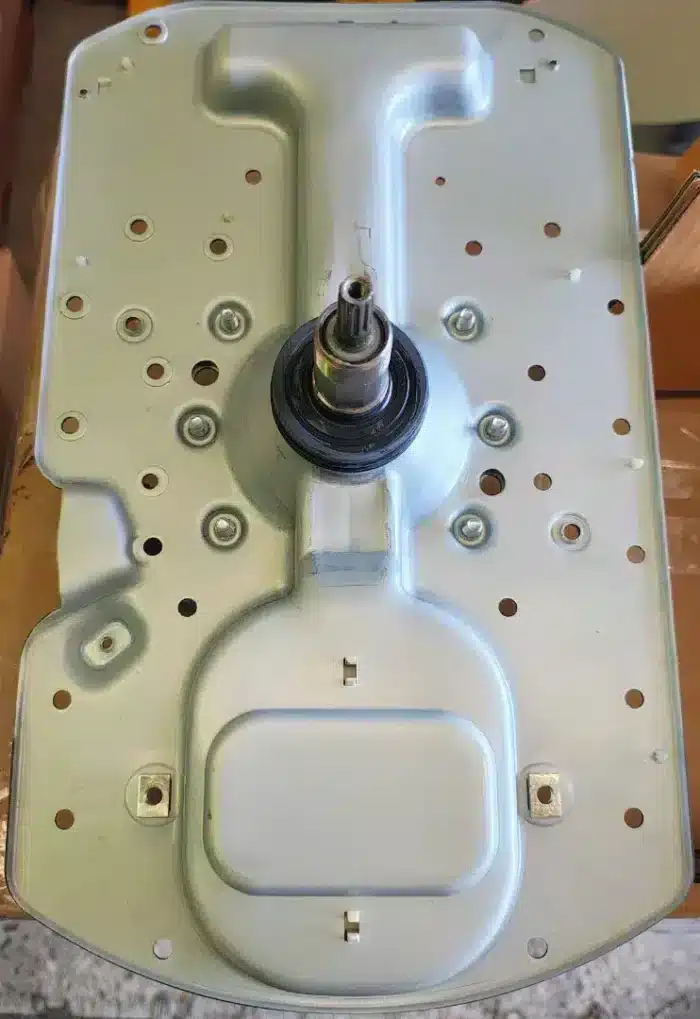 Hitachi Washing Machine Clutch Ass’y (640T) – PTSF-130XTV | QC Electronics
